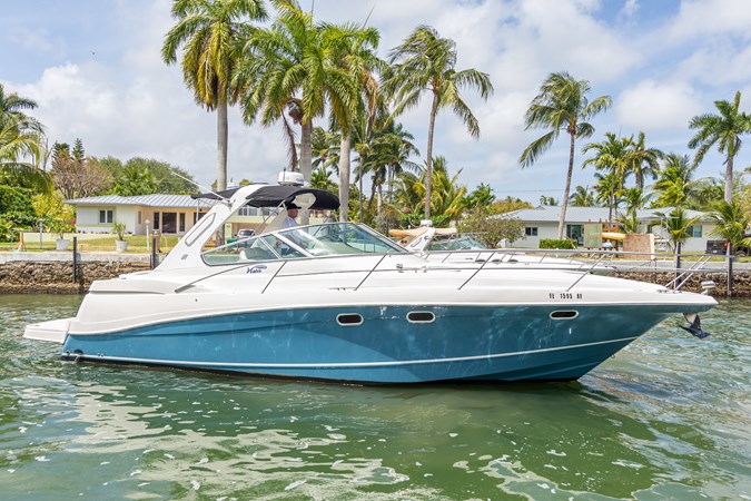 42' (12.8m) Motor Yacht Collins for Charter | YATCO Yachts for Charter