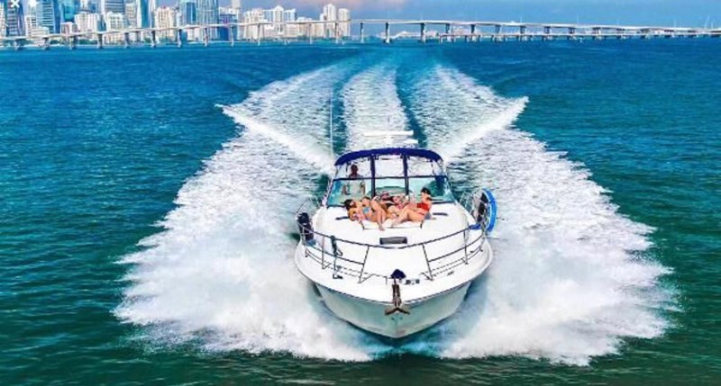 Keywasted - Motor Yacht 44' (13.41m) Yacht for Charter | YachtsBlue