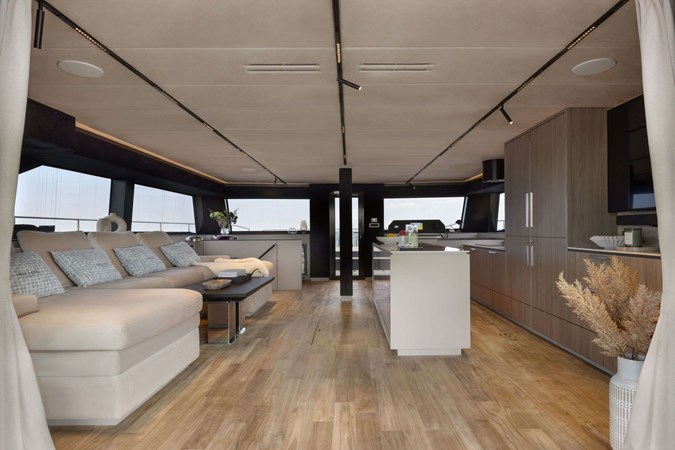 Coral Moon - Catamaran 65' (19.81m) Yacht for Charter | YachtsBlue