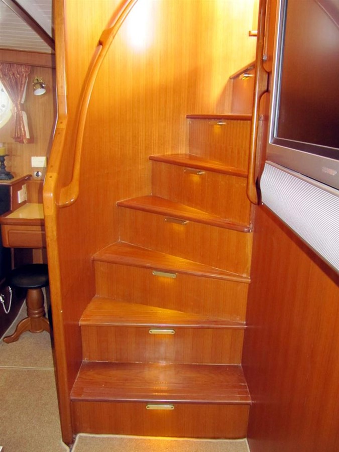 Amadeus Trawler Yacht SEAHORSE MARINE 55' 2006 | YATCO