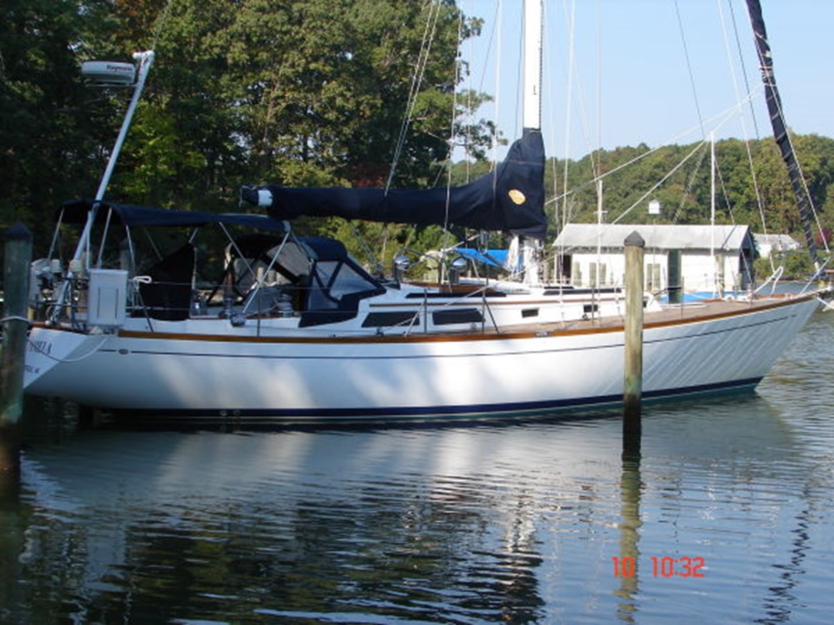 Pamela Cruising Sailboat ALDEN YACHTS 44' 2" 1991 | YATCO