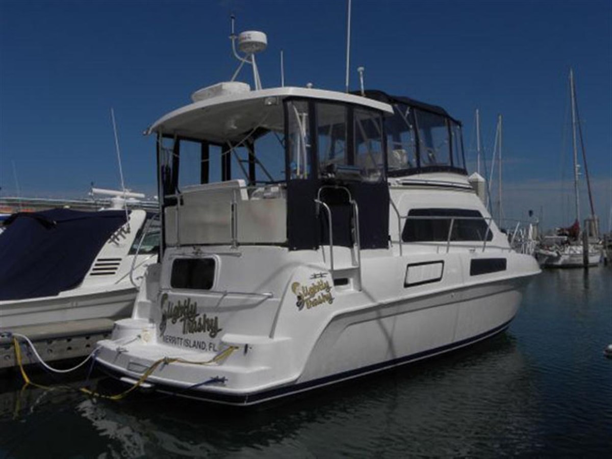 Slightly Trashy Motor Yacht MAINSHIP 37' 1996 | YATCO