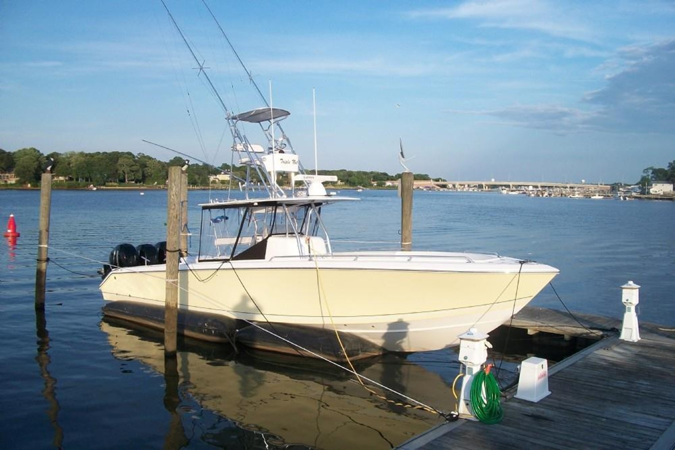 Triple Net Sport Fisherman VENTURE MARINE 39' 2007 | YATCO