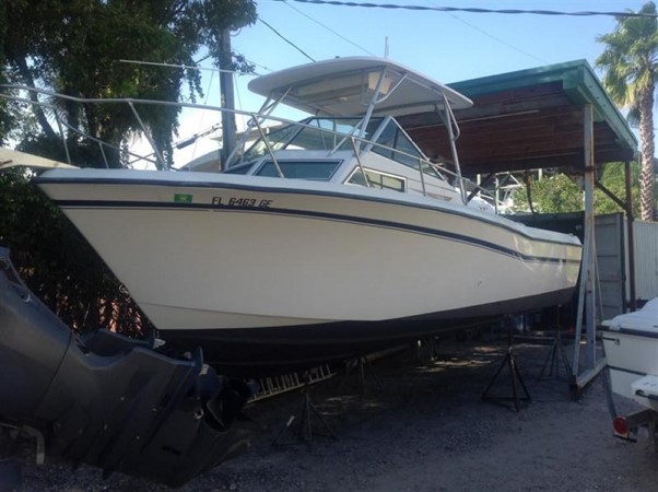 25 Grady White Trophy 1989 Boat GRADY-WHITE 25' 1989 | YATCO