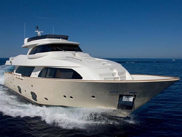 Navetta 26 Crescendo Motor Yacht CUSTOM LINE 86' 2013 | YATCO