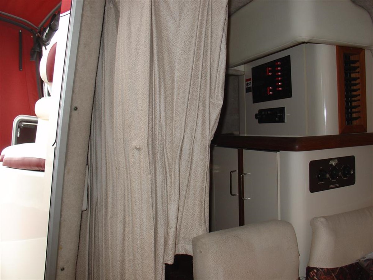 Deep End Cruising Yacht MAXUM 28' 1992 | YATCO