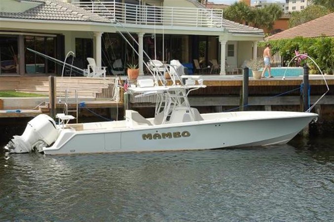 MAMBO Boat SEA VEE 39' 2010 | YATCO