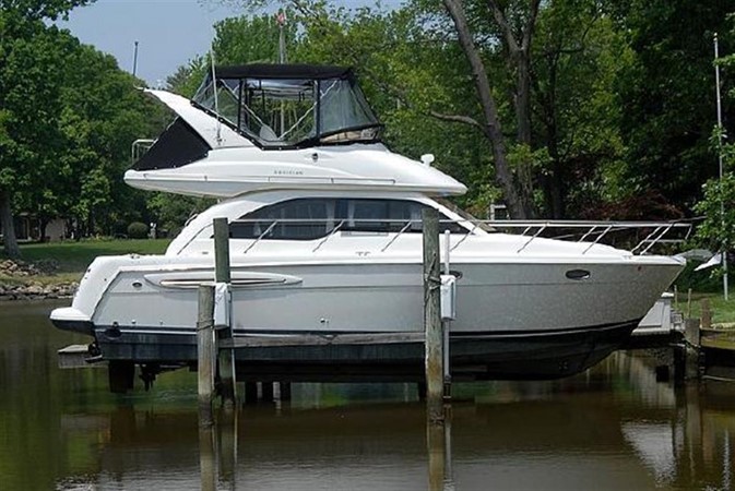 341 Sedan Bridge Motor Yacht MERIDIAN 34' 2005 | YATCO