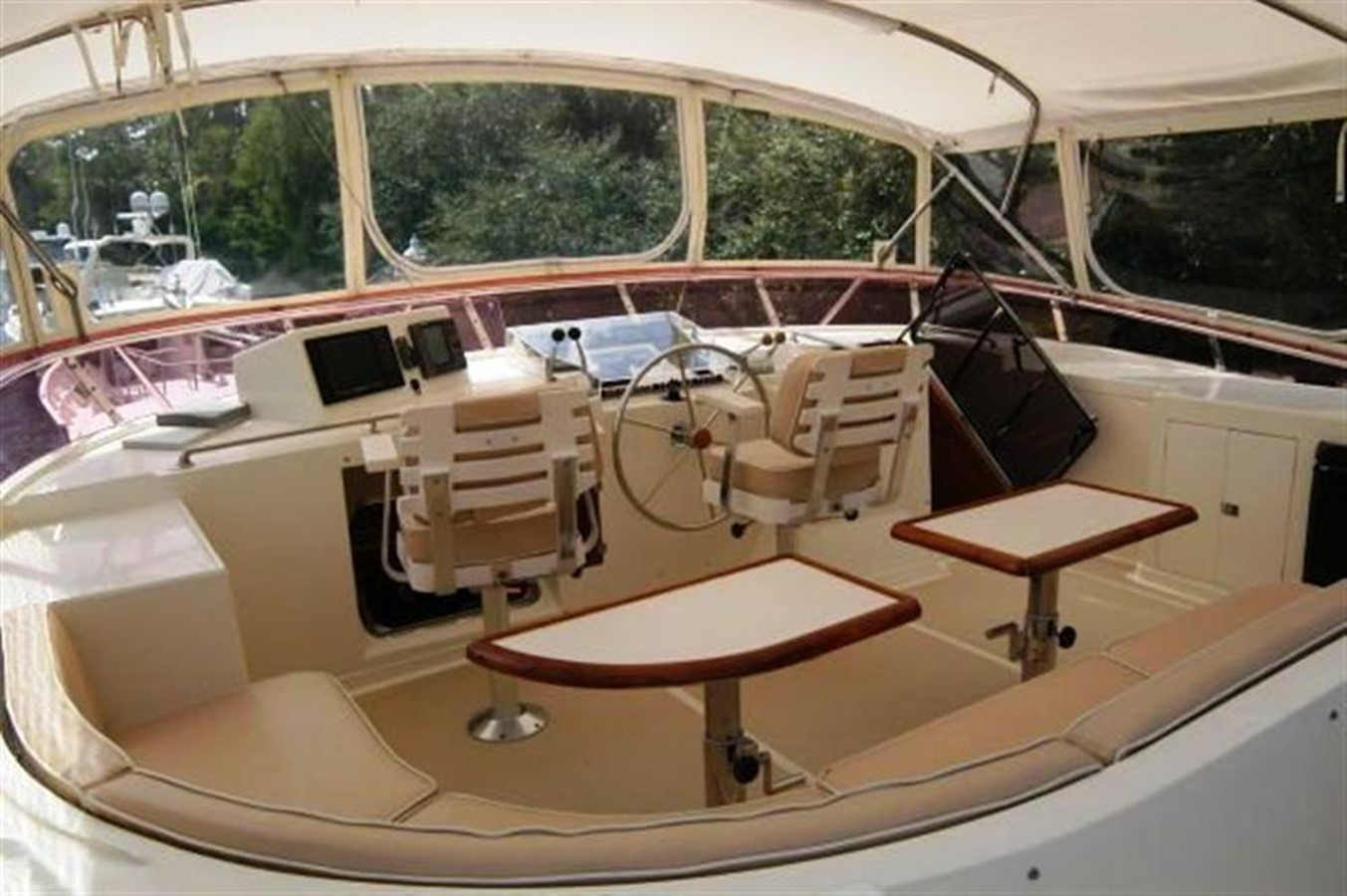 DOLPHIN Motor Yacht OFFSHORE YACHTS 55' 2000 | YATCO