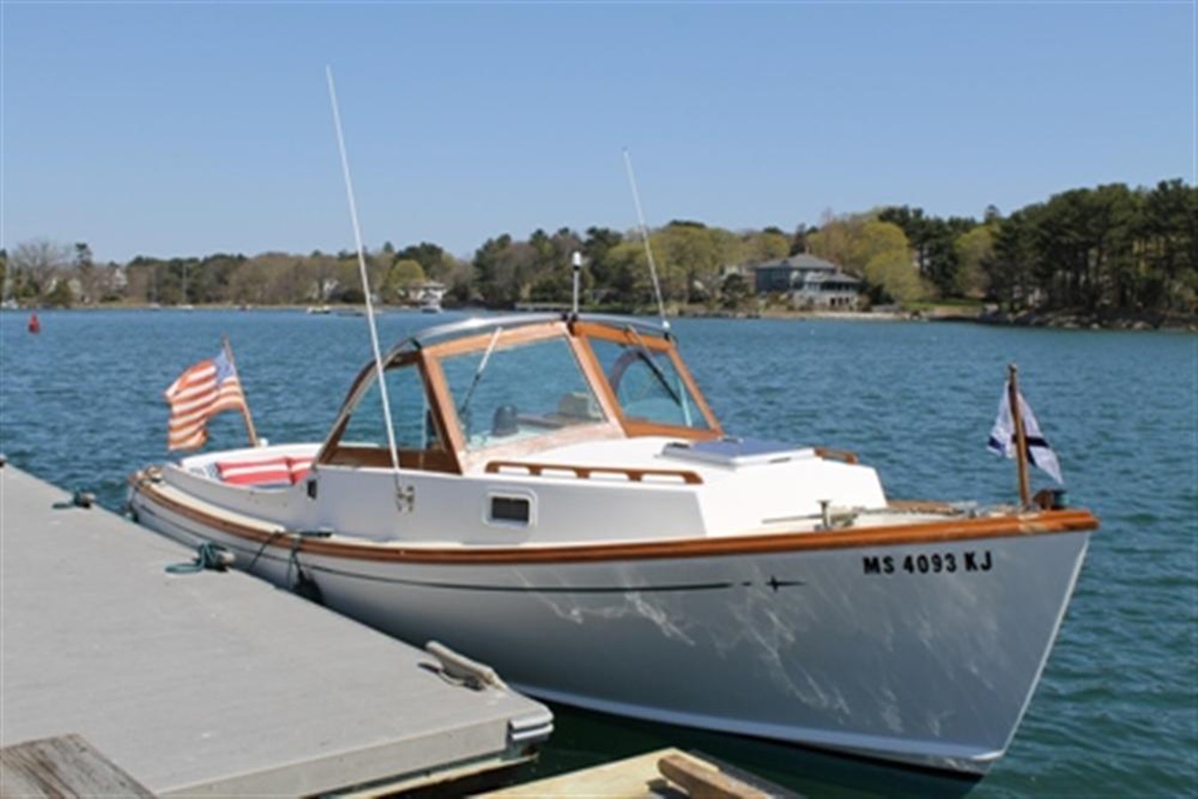 WaterLily Cruising Yacht WASQUE 26' 1986 | YATCO