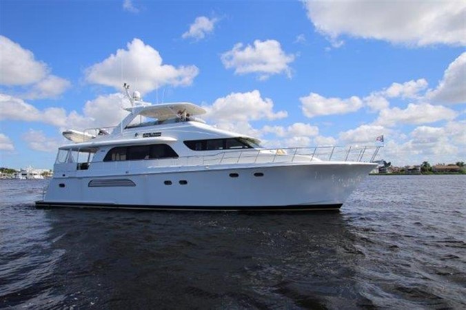 Lady Patricia Motor Yacht CHEOY LEE 68' 2005 | YATCO