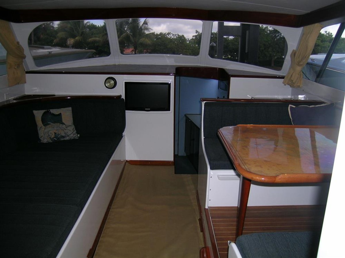 CALIBAN Sport Fisherman MERRITT BOAT WORKS 42' 1968 | YATCO