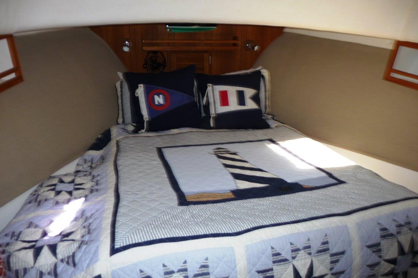 ACTIVE Cruising Yacht ATLAS BOAT WORKS 32' 2003 | YATCO