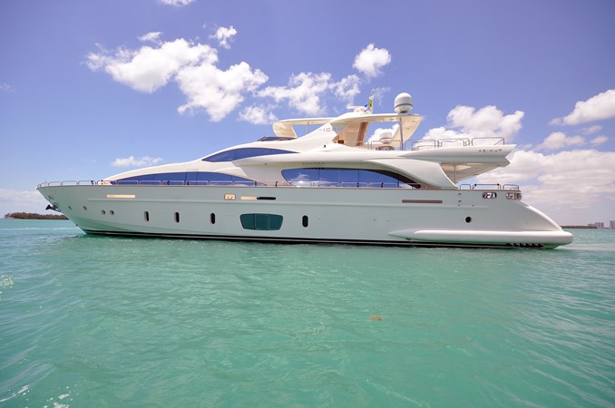 LADY SILVIA Motor Yacht AZIMUT YACHTS 105' 2010 | YATCO
