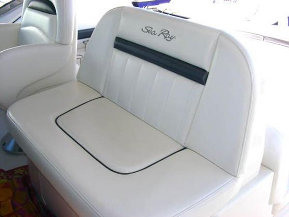 39ft 2004 Sea Ray 390 Sundancer Cruising Yacht SEA RAY 39' 2004 | YATCO