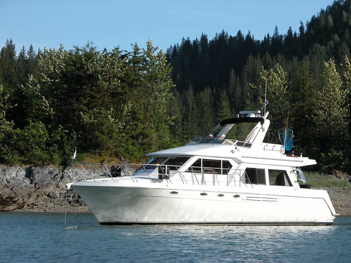 Y Knot Motor Yacht NAVIGATOR 48' 2003 | YATCO