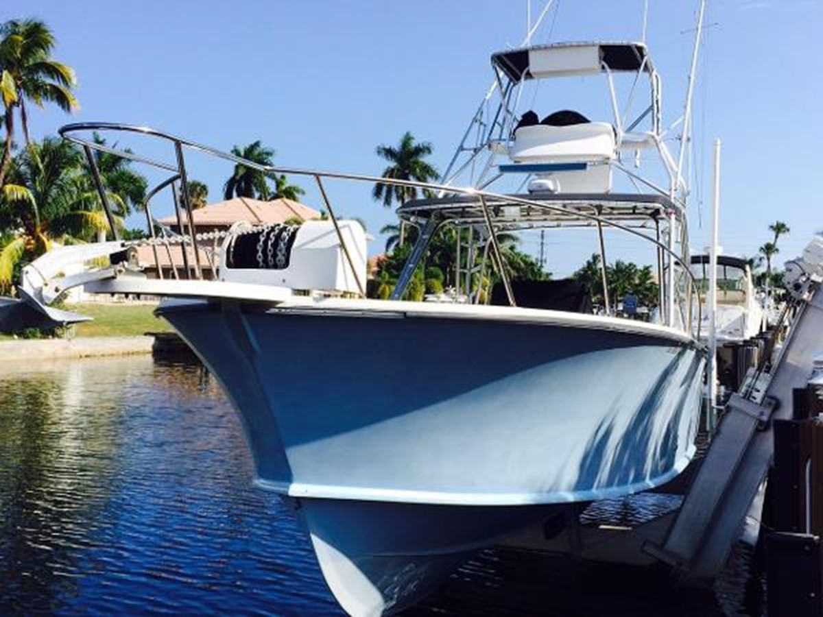 40ft 2001 Dorado 40 Center Console Boat DORADO 40' 2001 | YATCO