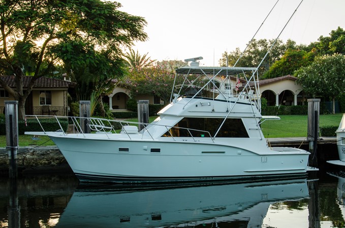 Persistence Sport Yacht HATTERAS 37' 1981 | YATCO