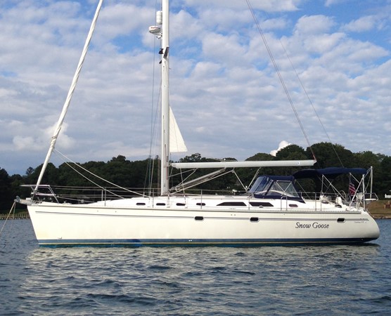 SNOW GOOSE Cruising Sailboat CATALINA 47' 8" 2001 | YATCO