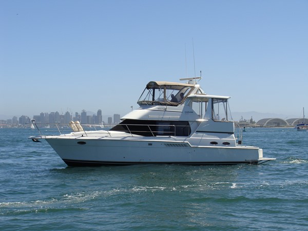 YELLOW TALE Motor Yacht CARVER 40' 1999 | YATCO