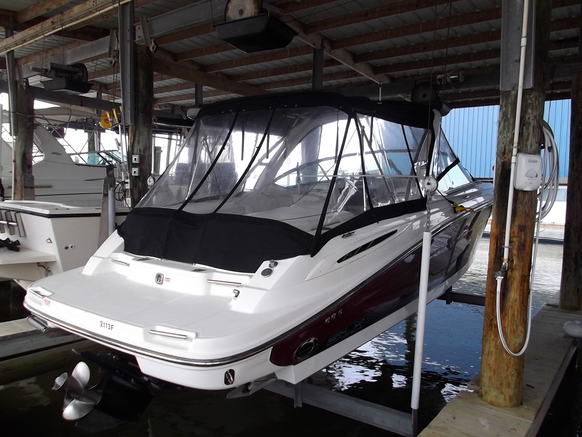 Sea Ray 270 SLX Boat SEA RAY 27' 2007 | YATCO