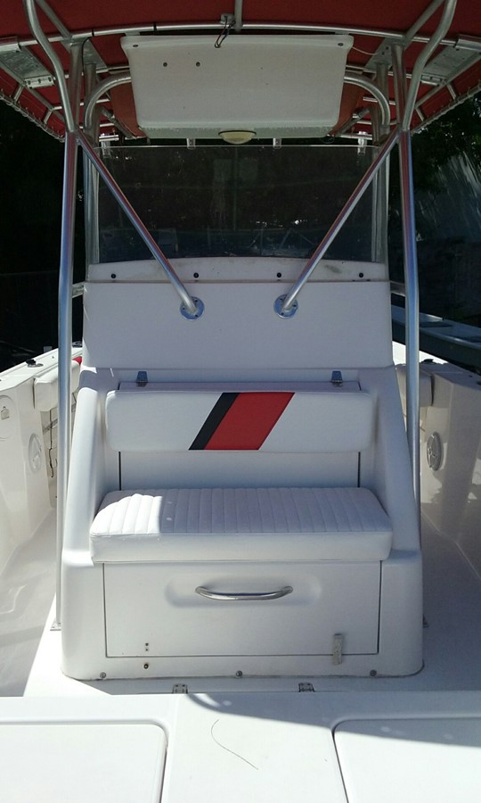 23 Proline Sport Center Console 01 Boat PRO-LINE 23' 2001 | YATCO