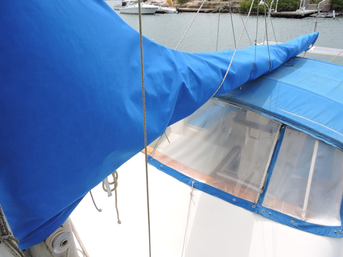 Victoria II Motorsailor GULFSTAR 43' 4" 1974 | YATCO