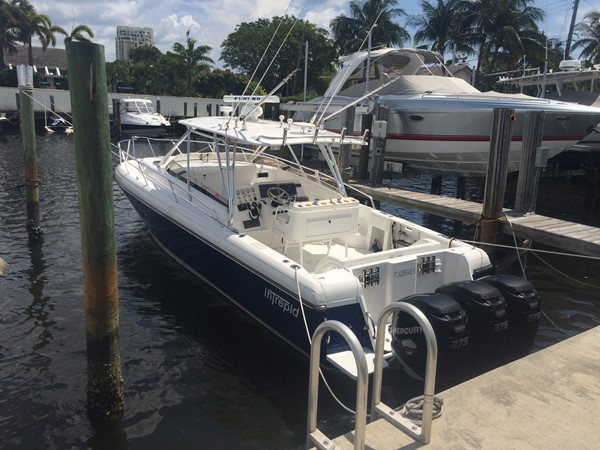 377 WALKAROUND Boat INTREPID POWERBOATS INC. 37' 2003 | YATCO