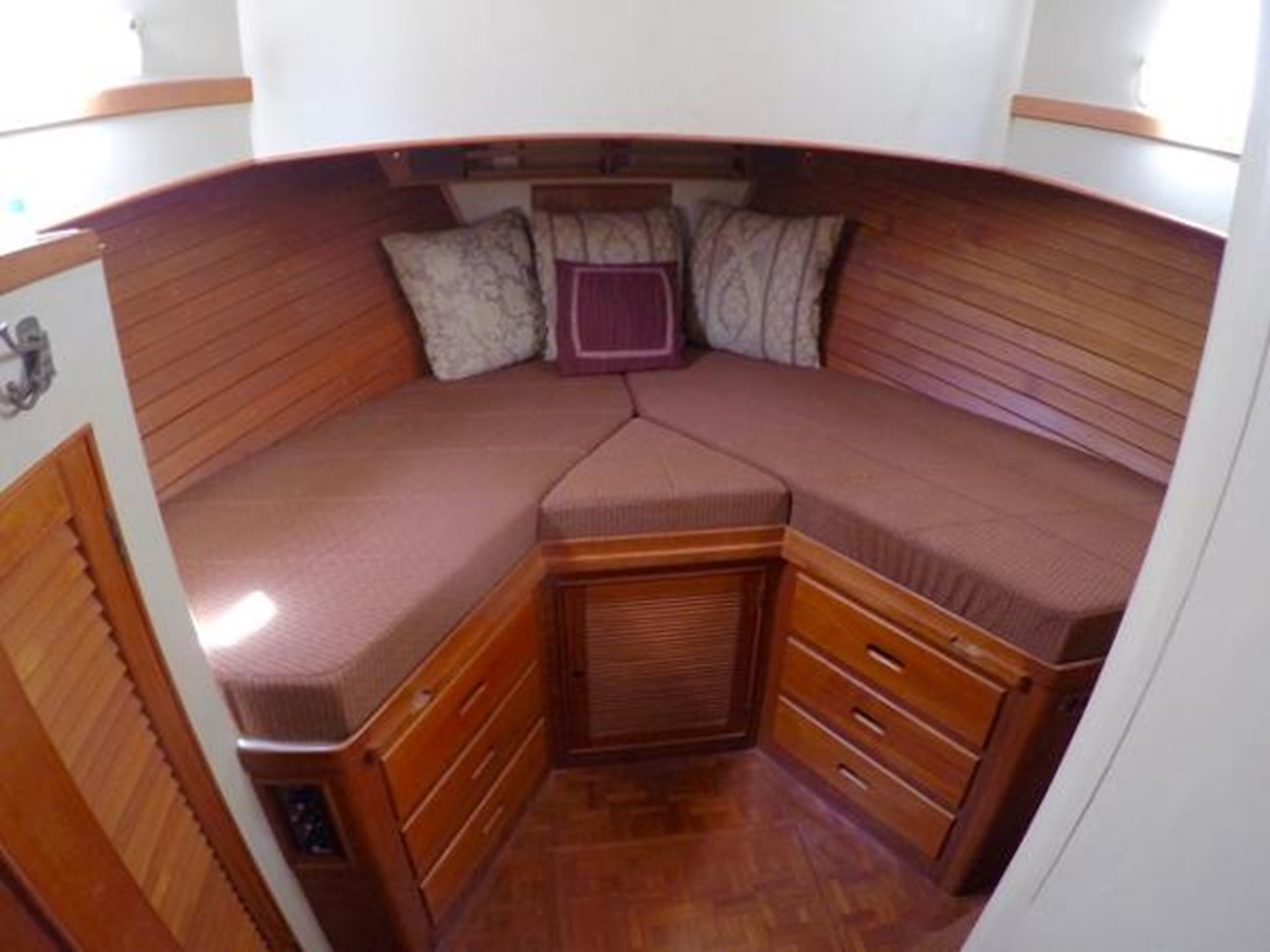 Ramblin Rose Trawler Yacht GRAND BANKS MARINE 49' 1984 | YATCO