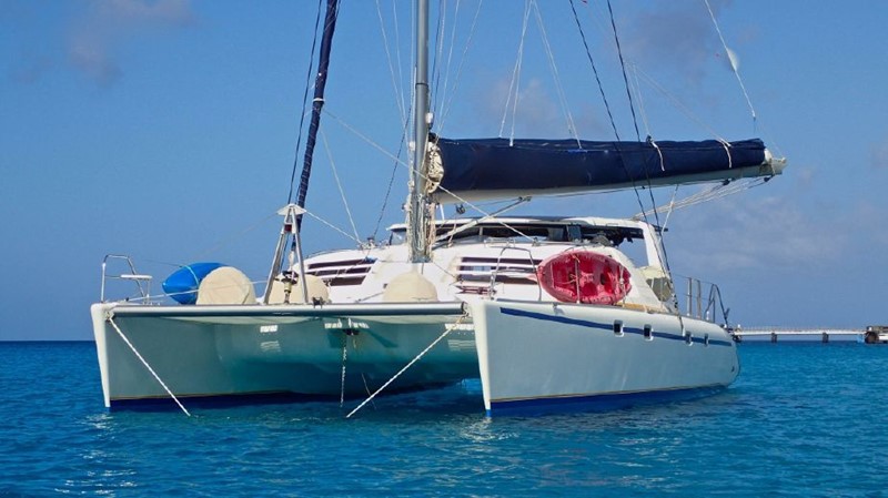 Robertson & Caine Leopard Catamaran ROBERTSON & CAINE 47' 2003 | YATCO