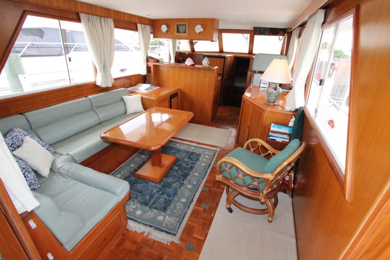 SOLUTION Trawler Yacht OCEAN ALEXANDER 45' 2000 | YATCO