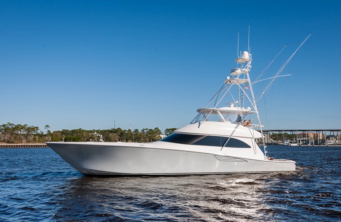 Gray-T Escape Sport Yacht VIKING 70' 2015 | YATCO