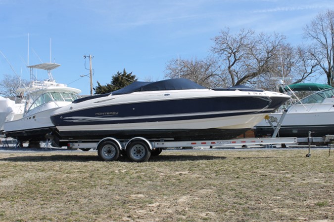 Aft'r Five Boat MONTEREY 24' 2002 | YATCO