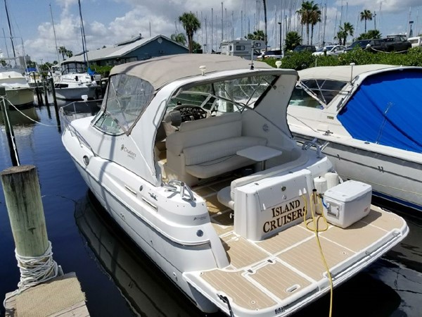 Island Cruiser Cruising Yacht CRUISERS YACHTS 30' 2001 | YATCO