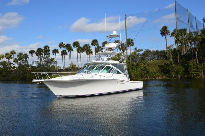 MAX Cruising Yacht CABO 40' 2011 | YATCO