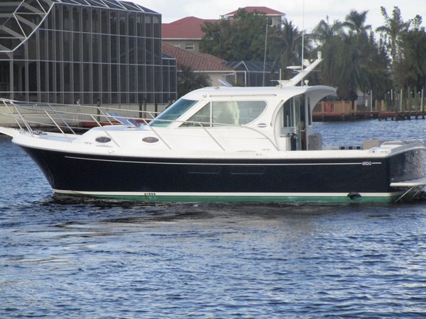 No Name Cruising Yacht COMPTON MARINE 33' 2006 | YATCO