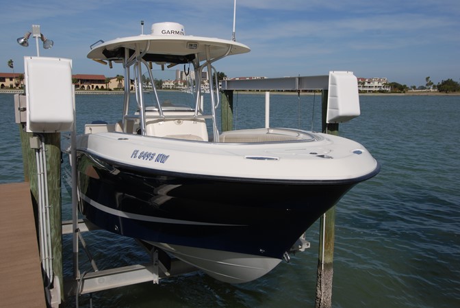 2500 CC Boat HYDRA-SPORTS 25' 2008 | YATCO