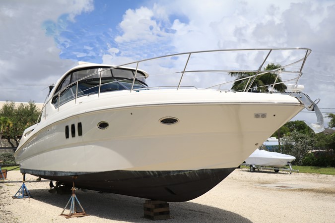 Sea Ray 38 Sundancer Cruising Yacht SEA RAY 39' 2008 | YATCO