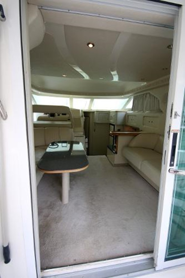 40ft 1997 Sea Ray 400 Sedan Bridge Cruising Yacht SEA RAY 40' 1997 | YATCO