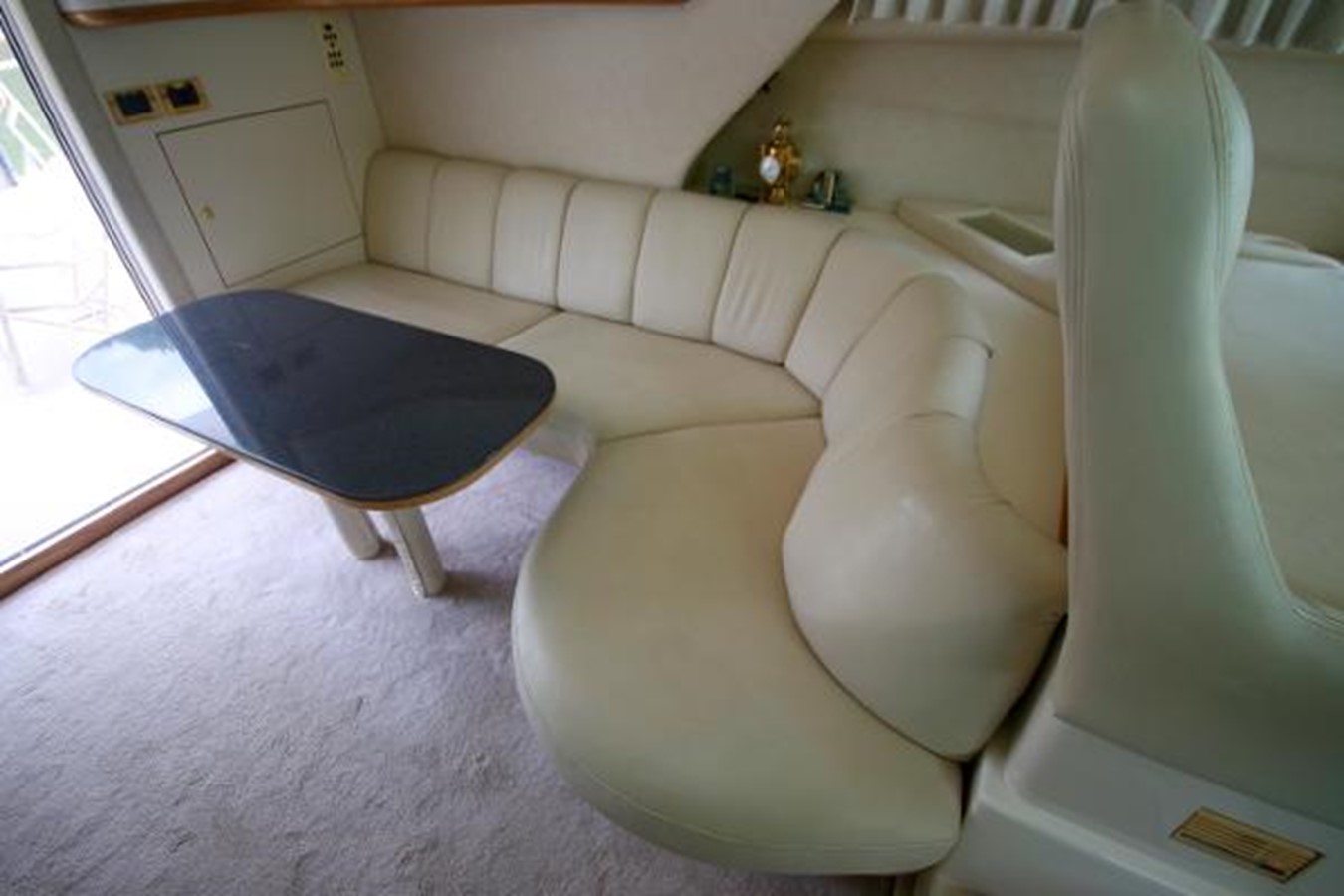 40ft 1997 Sea Ray 400 Sedan Bridge Cruising Yacht SEA RAY 40' 1997 | YATCO