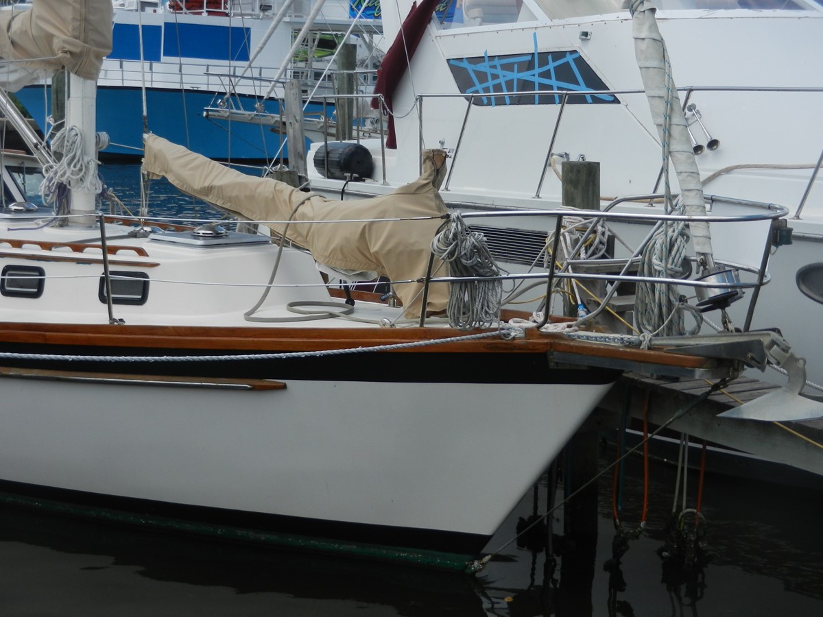 Casa Mia Cruising Sailboat MARINER MARINE 38' 1980 | YATCO