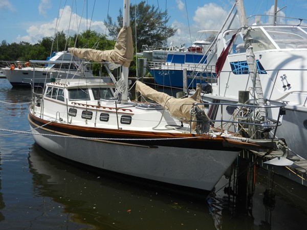 Casa Mia Cruising Sailboat MARINER MARINE 38' 1980 | YATCO
