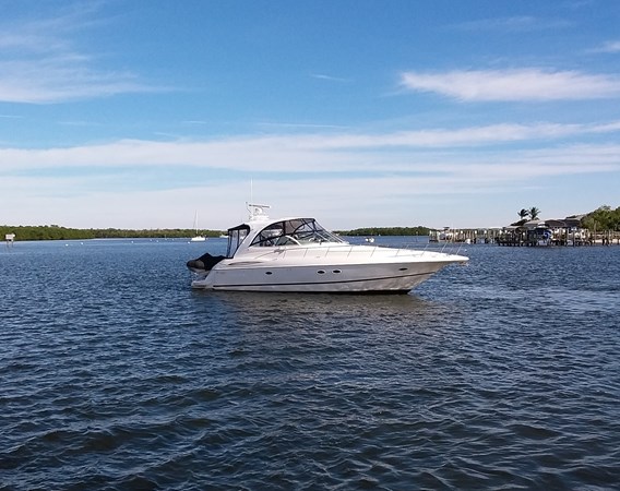 Holiday Cruising Yacht CRUISERS YACHTS 44' 2003 | YATCO