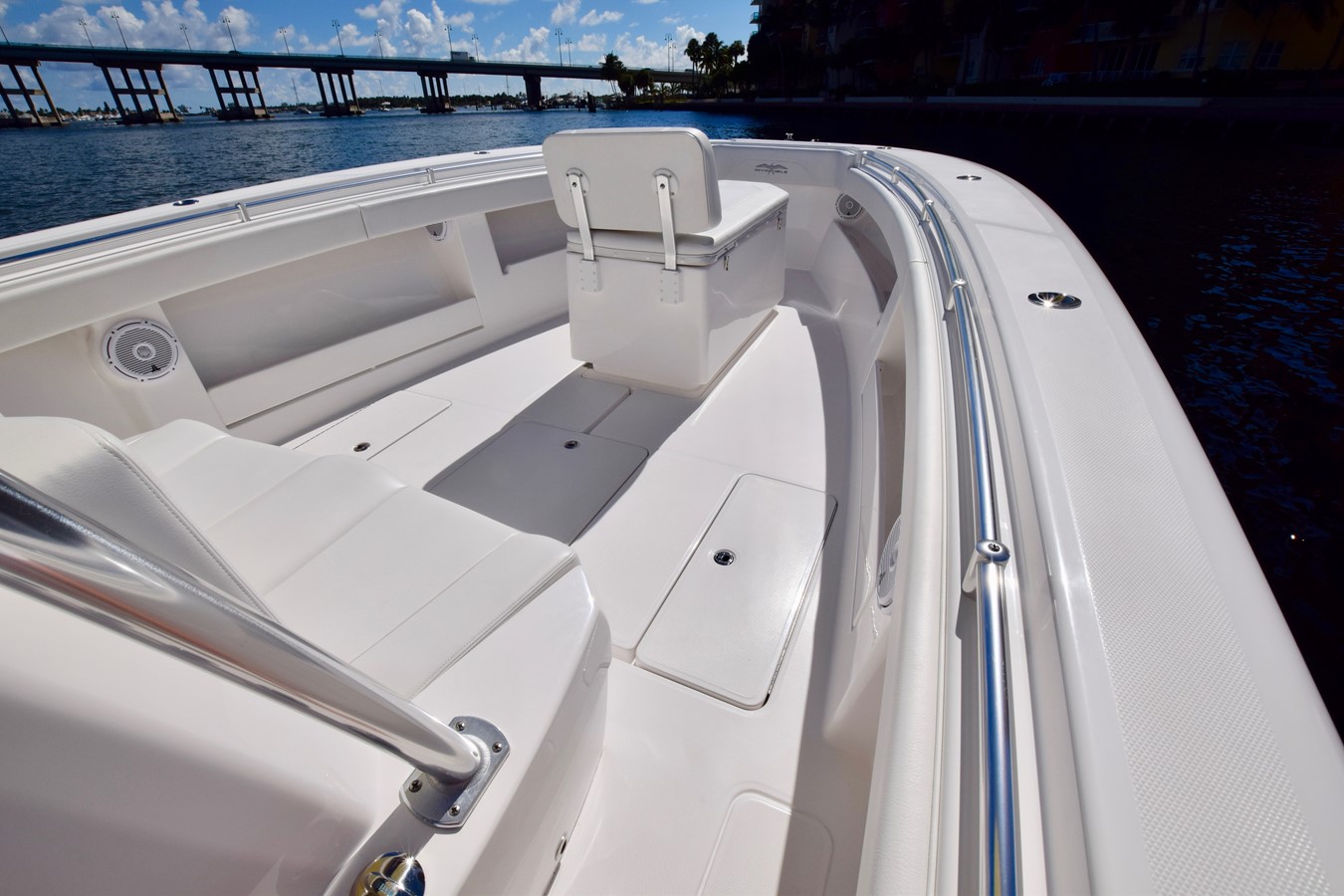 39' Invincible Boat INVINCIBLE 39' 2" 2018 | YATCO