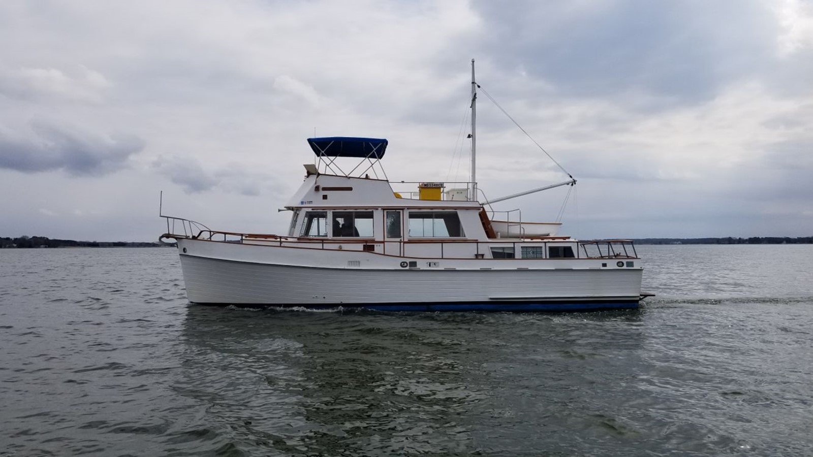 Crystal Lady Trawler Yacht GRAND BANKS MARINE 42' 1969 | YATCO