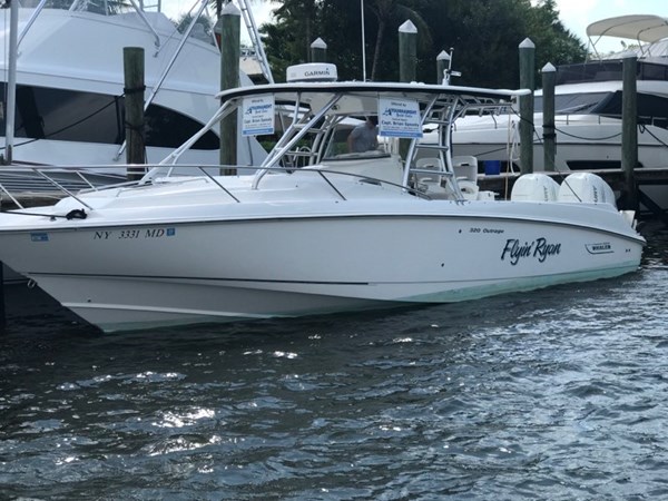 Flyin Ryan Boat BOSTON WHALER 32' 2006 | YATCO