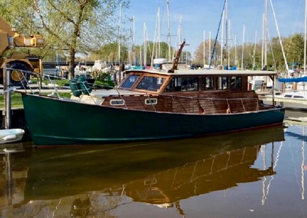 Yolo Motor Yacht BRUNO & STILLMAN 42' 2" 1976 | YATCO