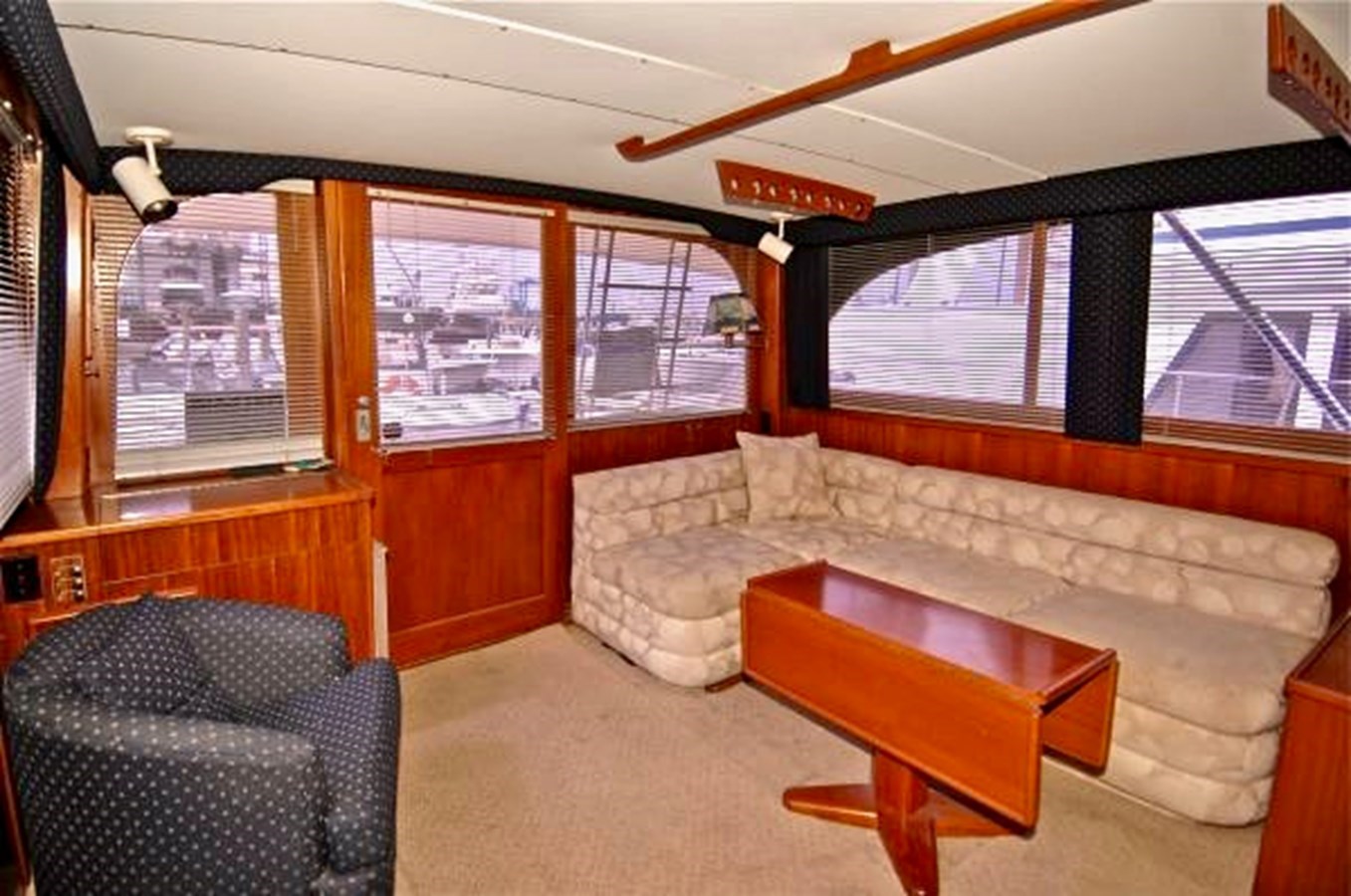 REEL LADY Sport Fisherman POST YACHTS 43' 1989 | YATCO