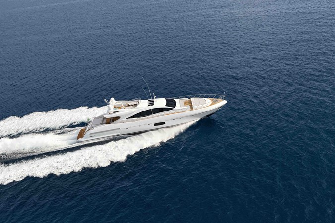 Mangusta 110 - carefully used Cruising Yacht OVERMARINE GROUP 110' 10 ...