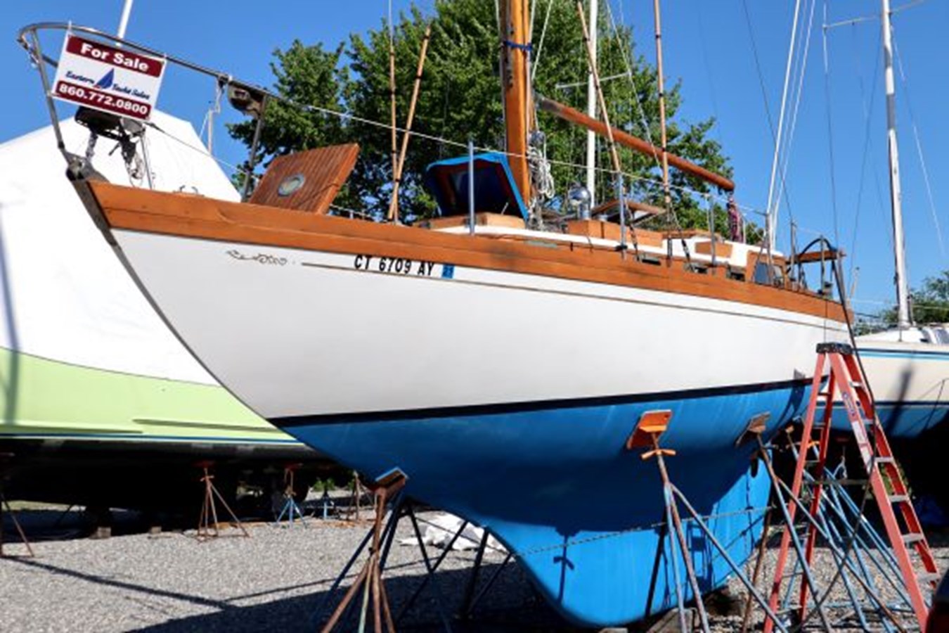 Shenandoah Classic Yacht CHEOY LEE 35' 2" 1965 | YATCO